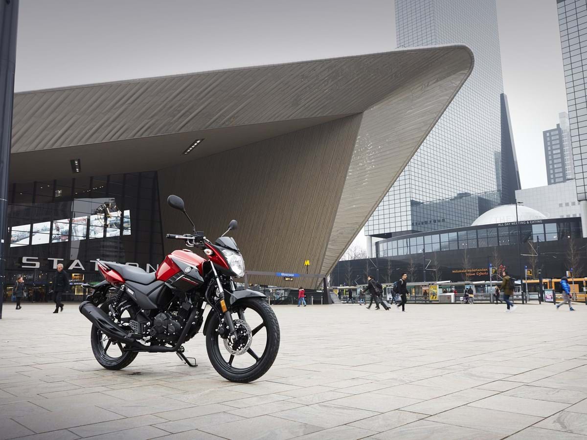 Yamaha YS125 Review (2017) • TheBikeMarket